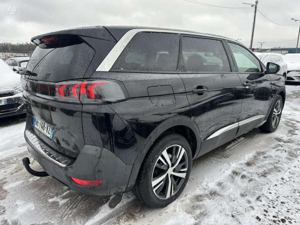 Blue Peugeot 5008 2022 in Vilnius, with an engine capacity of 1.50 L and mileage of 184 thousand km for 16334 €, photo 6 on AUTOMOTO.COM.LV
