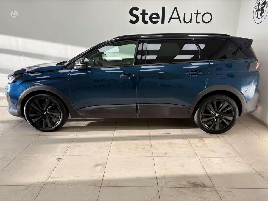 Zils Peugeot 5008 2022 Viļņa, ar dzinēja tilpumu 1.50 L un nobraukumu 66 tūkst. km par 23990 €, foto 2 vietnē AUTOMOTO.COM.LV