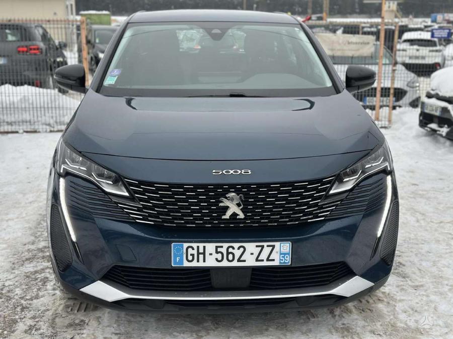 Zils Peugeot 5008 2022 Viļņa, ar dzinēja tilpumu 1.20 L un nobraukumu 197 tūkst. km par 14882 €, foto 2 vietnē AUTOMOTO.COM.LV