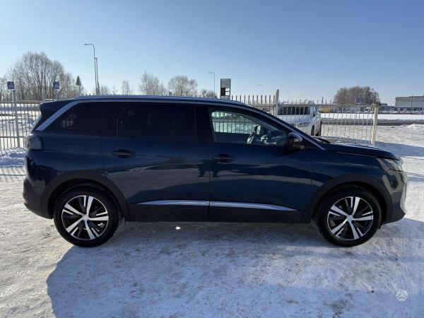 Blue Peugeot 5008 2022 in Marijampole, with an engine capacity of 1.20 L and mileage of 80 thousand km for 16934 €, photo 4 on AUTOMOTO.COM.LV