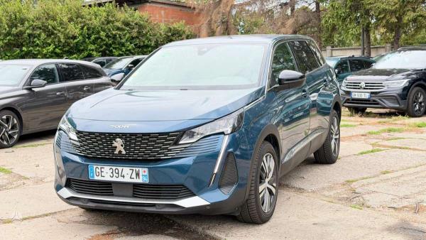 Blue Peugeot 5008 2022 in Kaunas, with an engine capacity of 1.50 L and mileage of 175 thousand km for 16154 €, photo 1 on AUTOMOTO.COM.LV