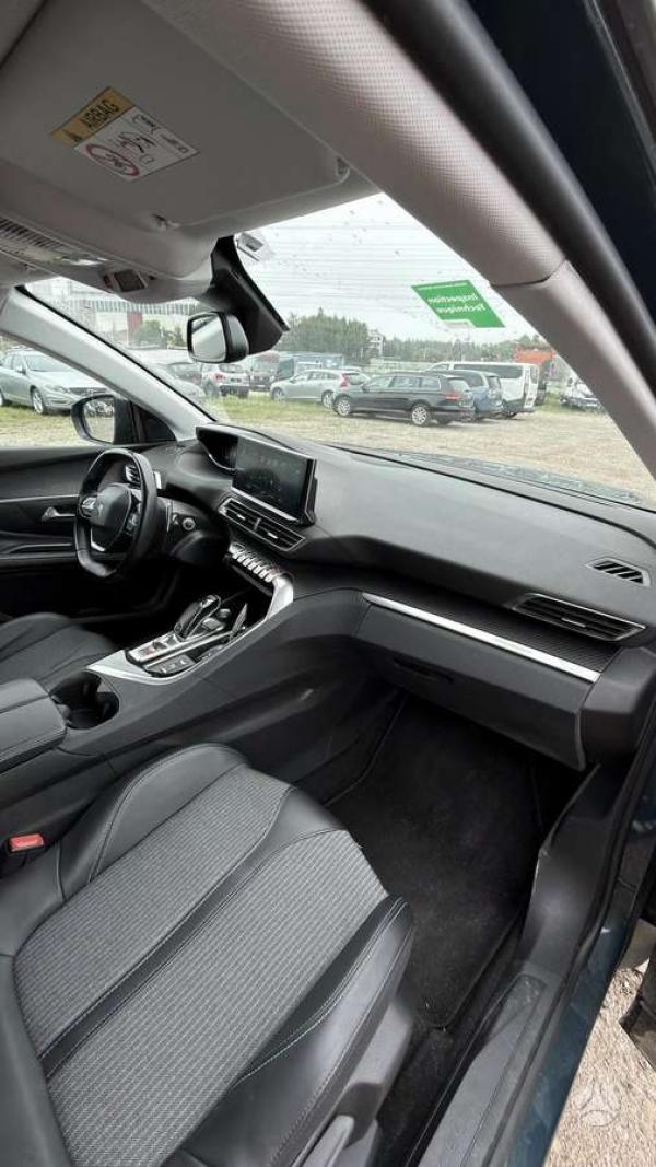 Blue Peugeot 5008 2022 in Kaunas, with an engine capacity of 1.50 L and mileage of 175 thousand km for 16154 €, photo 10 on AUTOMOTO.COM.LV