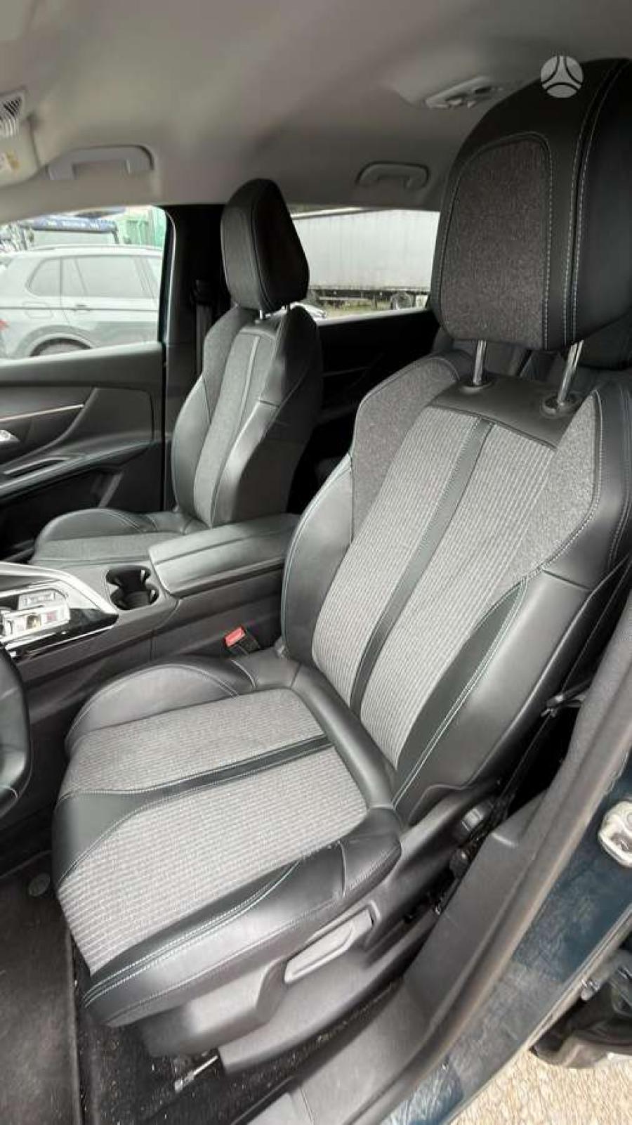 Zils Peugeot 5008 2022 Kauņa, ar dzinēja tilpumu 1.50 L un nobraukumu 175 tūkst. km par 16154 €, foto 19 vietnē AUTOMOTO.COM.LV