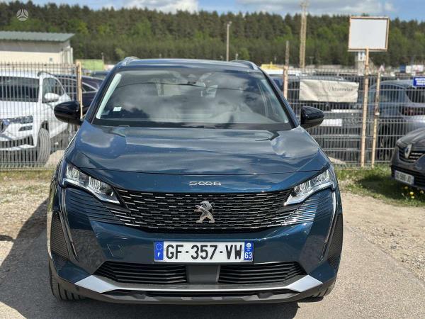Blue Peugeot 5008 2022 in Vilnius, with an engine capacity of 1.50 L and mileage of 191 thousand km for 18149 €, photo 2 on AUTOMOTO.COM.LV