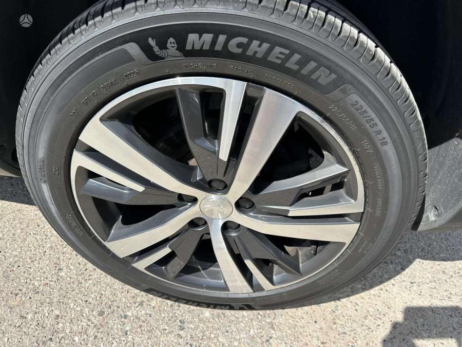 Zils Peugeot 5008 2022 Viļņa, ar dzinēja tilpumu 1.50 L un nobraukumu 191 tūkst. km par 18149 €, foto 10 vietnē AUTOMOTO.COM.LV