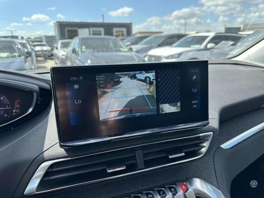 Zils Peugeot 5008 2022 Viļņa, ar dzinēja tilpumu 1.50 L un nobraukumu 191 tūkst. km par 18149 €, foto 18 vietnē AUTOMOTO.COM.LV