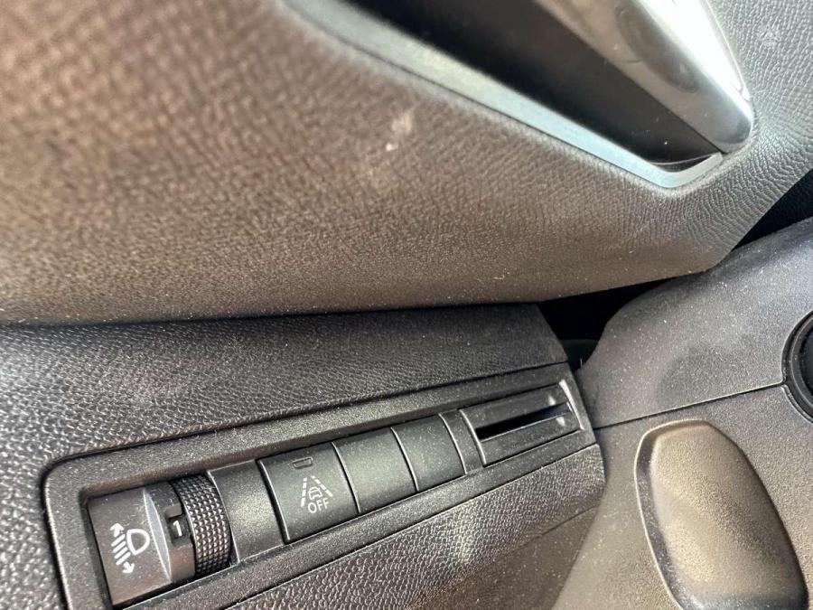 Zils Peugeot 5008 2022 Viļņa, ar dzinēja tilpumu 1.50 L un nobraukumu 191 tūkst. km par 18149 €, foto 19 vietnē AUTOMOTO.COM.LV