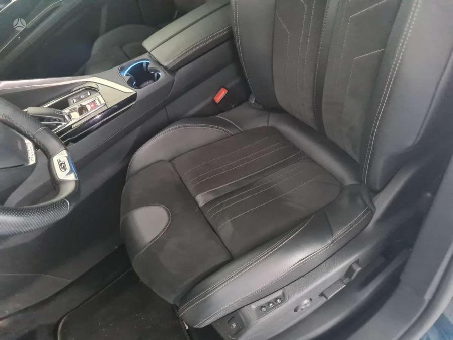 Zils Peugeot 5008 2022 Šauļi, ar dzinēja tilpumu 1.50 L un nobraukumu 98 tūkst. km par 23250 €, foto 8 vietnē AUTOMOTO.COM.LV