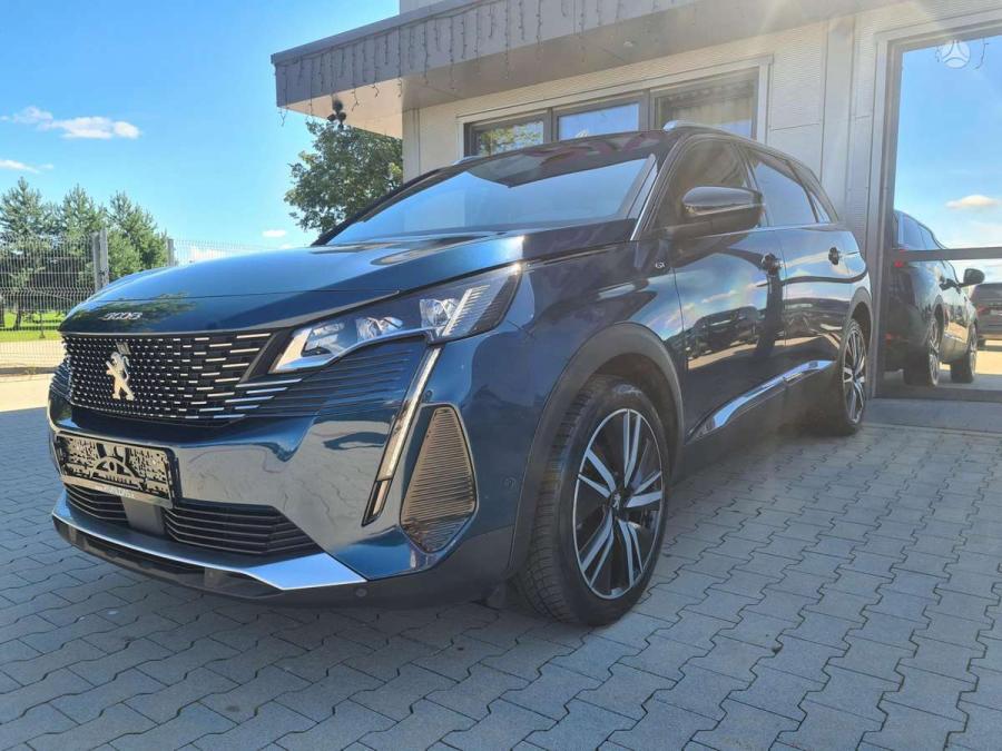 Blue Peugeot 5008 2022 in Siauliai, with an engine capacity of 1.50 L and mileage of 99 thousand km for 22990 €, photo 3 on AUTOMOTO.COM.LV