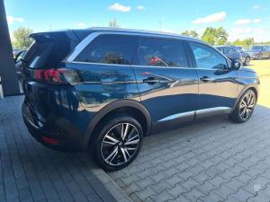 Blue Peugeot 5008 2022 in Siauliai, with an engine capacity of 1.50 L and mileage of 99 thousand km for 22990 €, photo 9 on AUTOMOTO.COM.LV