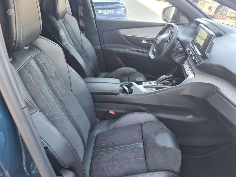 Blue Peugeot 5008 2022 in Siauliai, with an engine capacity of 1.50 L and mileage of 99 thousand km for 22990 €, photo 16 on AUTOMOTO.COM.LV