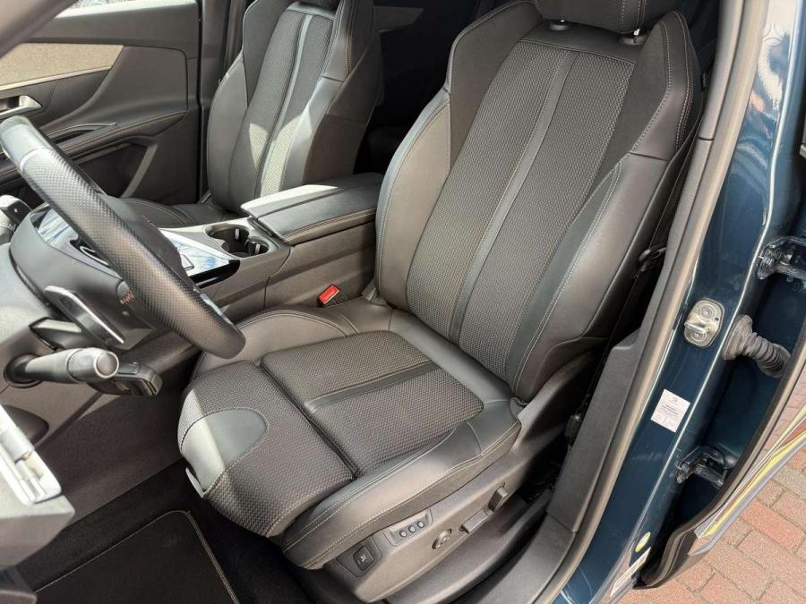 Zils Peugeot 5008 2022 Šauļi, ar dzinēja tilpumu 2.00 L un nobraukumu 184 tūkst. km par 20690 €, foto 14 vietnē AUTOMOTO.COM.LV