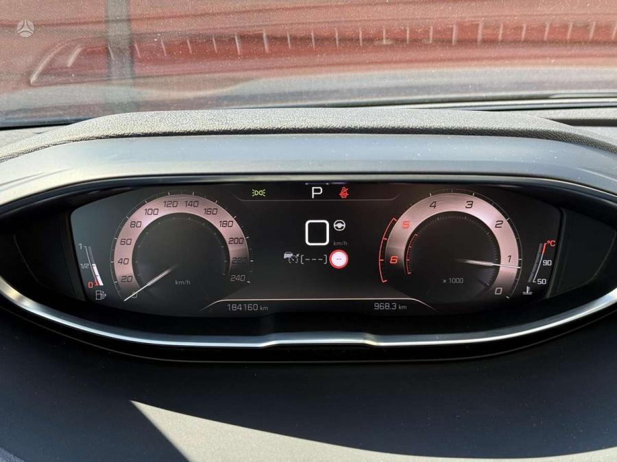 Zils Peugeot 5008 2022 Šauļi, ar dzinēja tilpumu 2.00 L un nobraukumu 184 tūkst. km par 20690 €, foto 16 vietnē AUTOMOTO.COM.LV