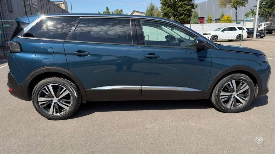 Zils Peugeot 5008 2022 Kauņa, ar dzinēja tilpumu 1.50 L un nobraukumu 175 tūkst. km par 16396 €, foto 5 vietnē AUTOMOTO.COM.LV