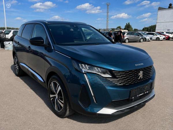 Blue Peugeot 5008 2022 in Marijampole, with an engine capacity of 1.20 L and mileage of 80 thousand km for 18513 €, photo 3 on AUTOMOTO.COM.LV