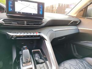 Blue Peugeot 5008 2022 in Marijampole, with an engine capacity of 1.20 L and mileage of 90 thousand km for 15724 €, photo 14 on AUTOMOTO.COM.LV