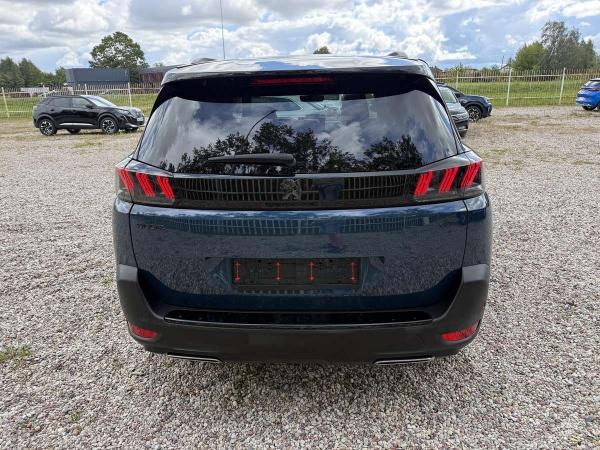 Blue Peugeot 5008 2022 in Marijampole, with an engine capacity of 2.00 L and mileage of 175 thousand km for 20900 €, photo 9 on AUTOMOTO.COM.LV