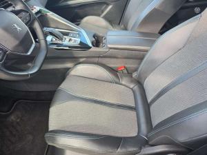 Blue Peugeot 5008 2022 in Vilnius, with an engine capacity of 1.50 L and mileage of 165 thousand km for 16819 €, photo 15 on AUTOMOTO.COM.LV