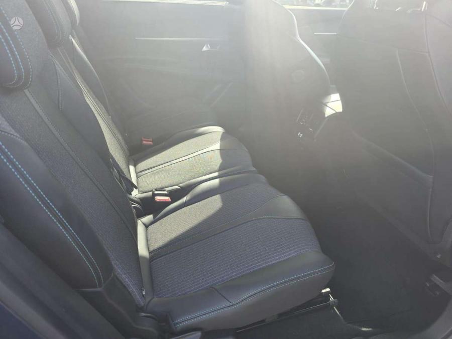Blue Peugeot 5008 2022 in Vilnius, with an engine capacity of 1.50 L and mileage of 165 thousand km for 16819 €, photo 20 on AUTOMOTO.COM.LV