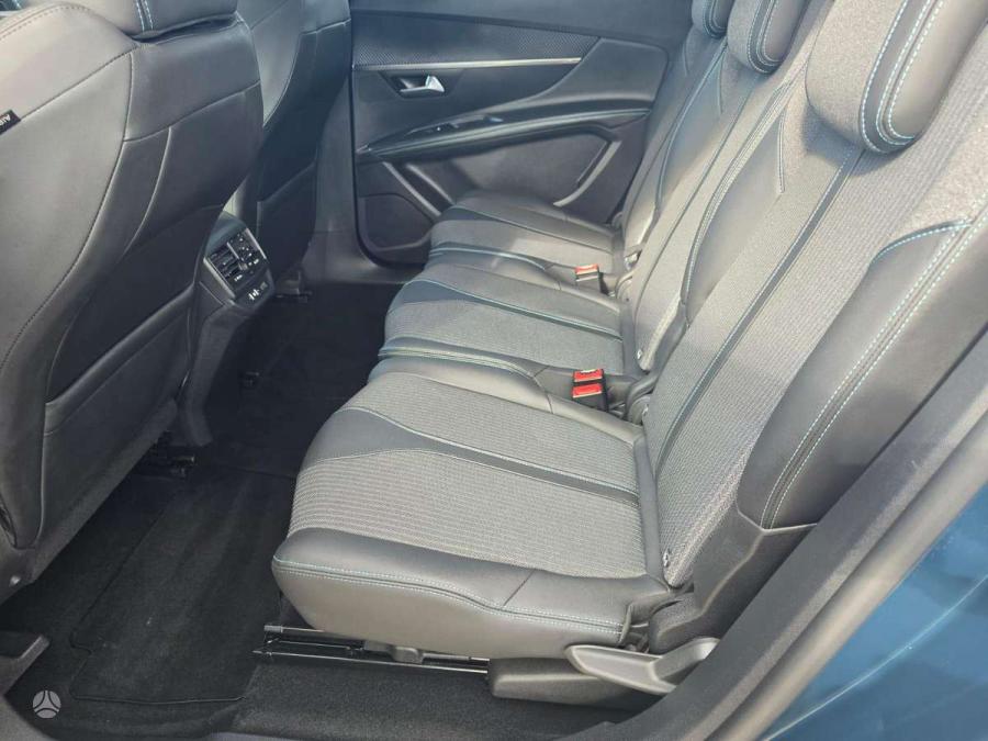 Blue Peugeot 5008 2022 in Vilnius, with an engine capacity of 1.50 L and mileage of 165 thousand km for 16819 €, photo 21 on AUTOMOTO.COM.LV