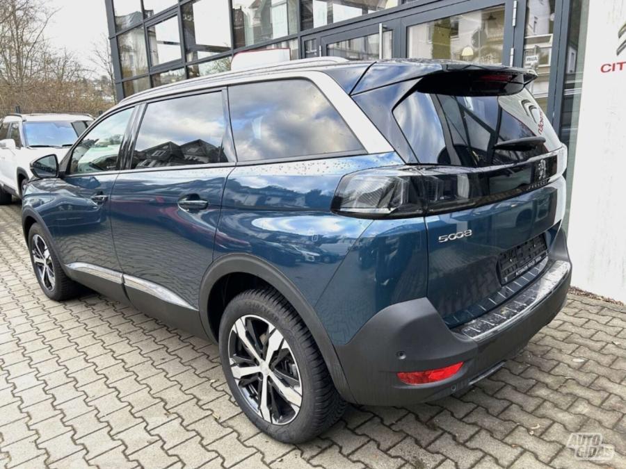 Blue Peugeot 5008 2023 in Kaunas, with an engine capacity of 1.20 L and mileage of 17 thousand km for 30104 €, photo 4 on AUTOMOTO.COM.LV