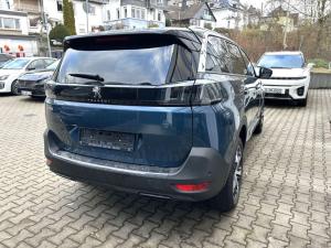 Blue Peugeot 5008 2023 in Kaunas, with an engine capacity of 1.20 L and mileage of 17 thousand km for 30104 €, photo 6 on AUTOMOTO.COM.LV