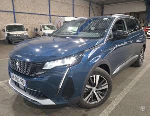 Blue Peugeot 5008 2023 in Vilnius, with an engine capacity of 1.20 L and mileage of 156 thousand km for 16697 €, photo  on AUTOMOTO.COM.LV