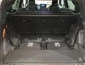 Blue Peugeot 5008 2023 in Vilnius, with an engine capacity of 1.20 L and mileage of 156 thousand km for 16697 €, photo 6 on AUTOMOTO.COM.LV