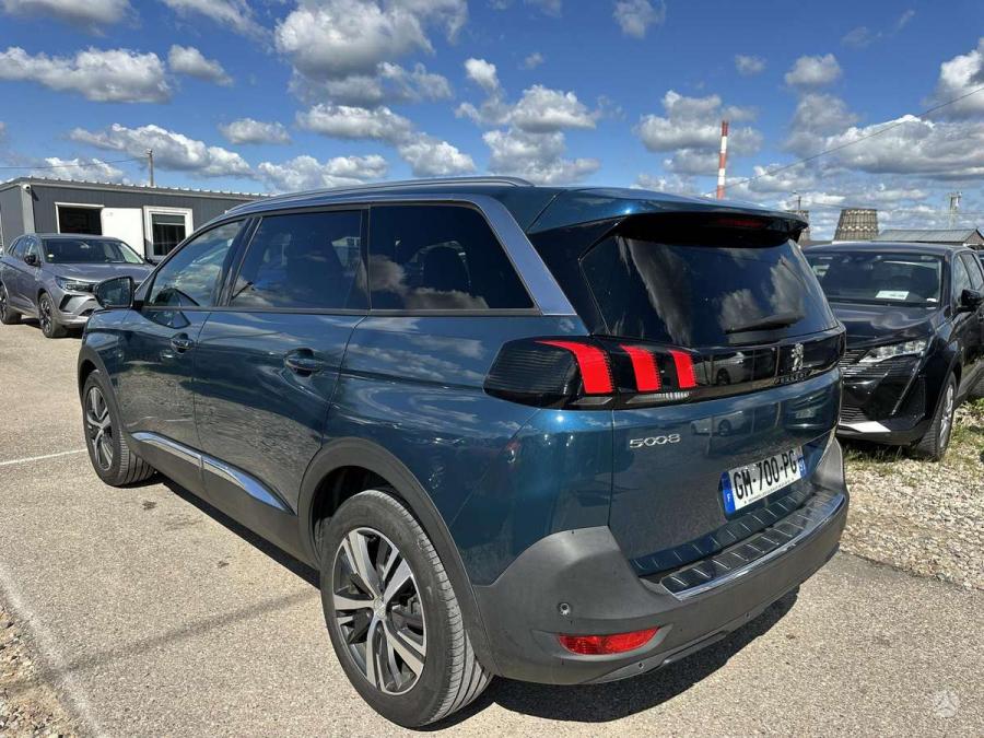 Zils Peugeot 5008 2023 Viļņa, ar dzinēja tilpumu 1.20 L un nobraukumu 156 tūkst. km par 16576 €, foto 7 vietnē AUTOMOTO.COM.LV