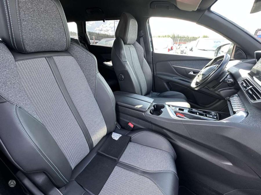 Zils Peugeot 5008 2023 Viļņa, ar dzinēja tilpumu 1.20 L un nobraukumu 156 tūkst. km par 16576 €, foto 21 vietnē AUTOMOTO.COM.LV