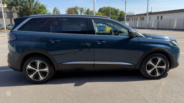 Blue Peugeot 5008 2023 in Kaunas, with an engine capacity of 1.50 L and mileage of 186 thousand km for 20207 €, photo 6 on AUTOMOTO.COM.LV