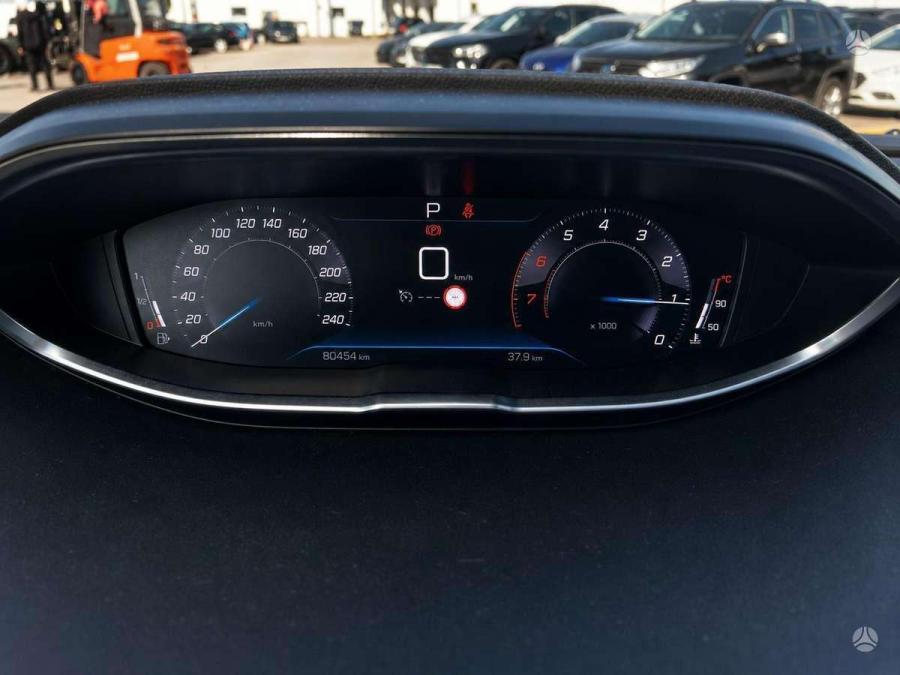 Zils Peugeot 5008 2023 Marijampole, ar dzinēja tilpumu 1.20 L un nobraukumu 80 tūkst. km par 18513 €, foto 14 vietnē AUTOMOTO.COM.LV