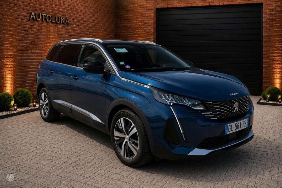 Blue Peugeot 5008 2023 in Marijampole, with an engine capacity of 1.20 L and mileage of 80 thousand km for 18513 €, photo 4 on AUTOMOTO.COM.LV