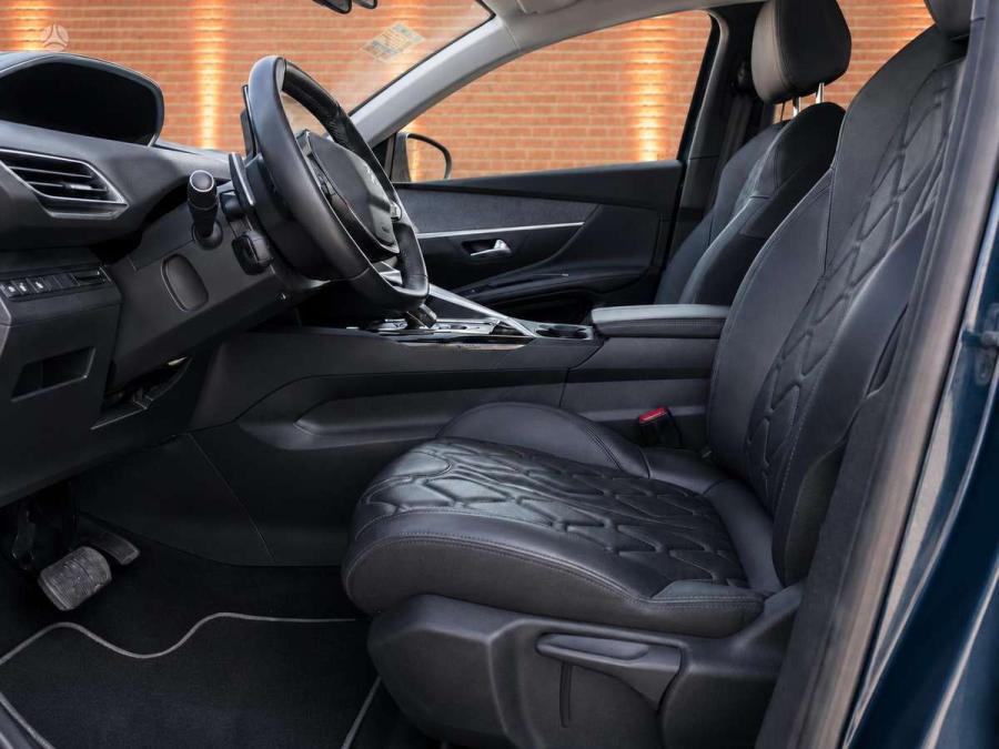 Blue Peugeot 5008 2023 in Marijampole, with an engine capacity of 1.20 L and mileage of 80 thousand km for 18513 €, photo 10 on AUTOMOTO.COM.LV