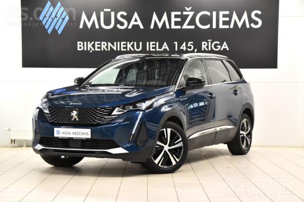 Blue Peugeot 5008 2024 in Riga, with an engine capacity of 1.20 L and mileage of 111 thousand km for 24500 €, photo 1 on AUTOMOTO.COM.LV