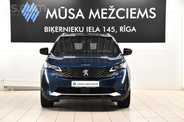 Blue Peugeot 5008 2024 in Riga, with an engine capacity of 1.20 L and mileage of 111 thousand km for 24500 €, photo 2 on AUTOMOTO.COM.LV