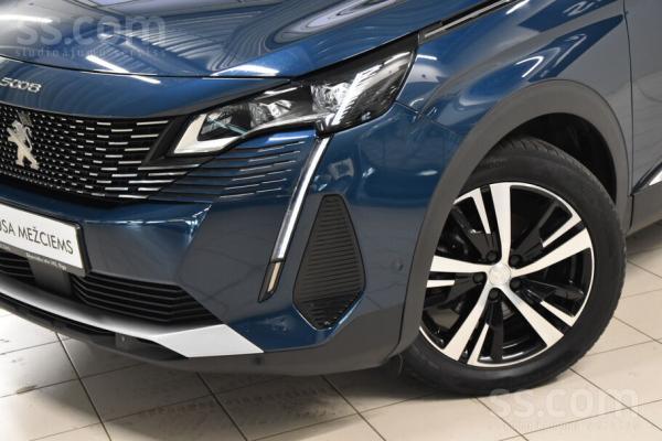 Blue Peugeot 5008 2024 in Riga, with an engine capacity of 1.20 L and mileage of 111 thousand km for 24500 €, photo 10 on AUTOMOTO.COM.LV