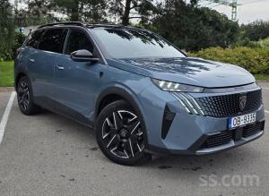 Синий Пежо 5008 2025 в Рига, объемом двигателя 1.20 л и пробегом 19 тыс. км за 33700 €, фото 3 на AUTOMOTO.COM.LV
