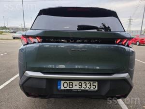 Синий Пежо 5008 2025 в Рига, объемом двигателя 1.20 л и пробегом 19 тыс. км за 33700 €, фото 7 на AUTOMOTO.COM.LV