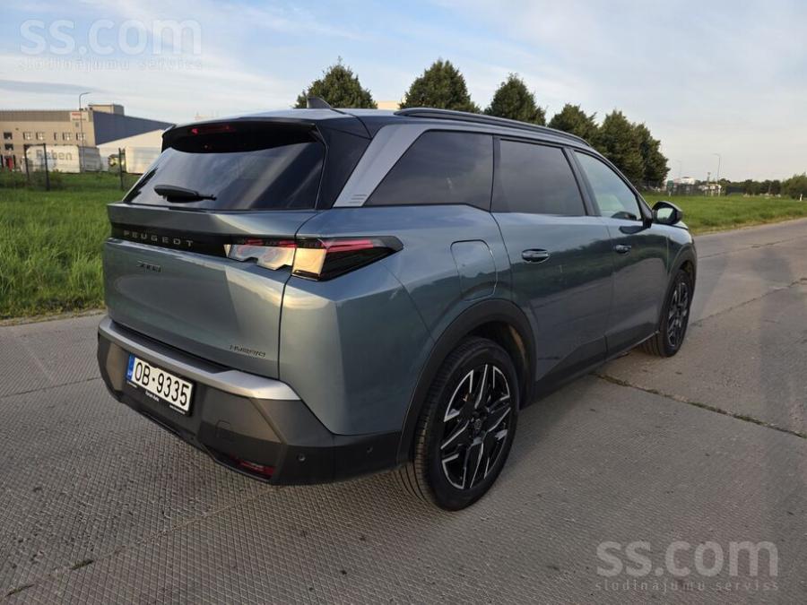 Синий Пежо 5008 2025 в Рига, объемом двигателя 1.20 л и пробегом 20 тыс. км за 30500 €, фото 6 на AUTOMOTO.COM.LV