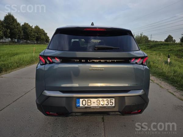 Zils Peugeot 5008 2025 Rīga, ar dzinēja tilpumu 1.20 L un nobraukumu 20 tūkst. km par 30500 €, foto 7 vietnē AUTOMOTO.COM.LV