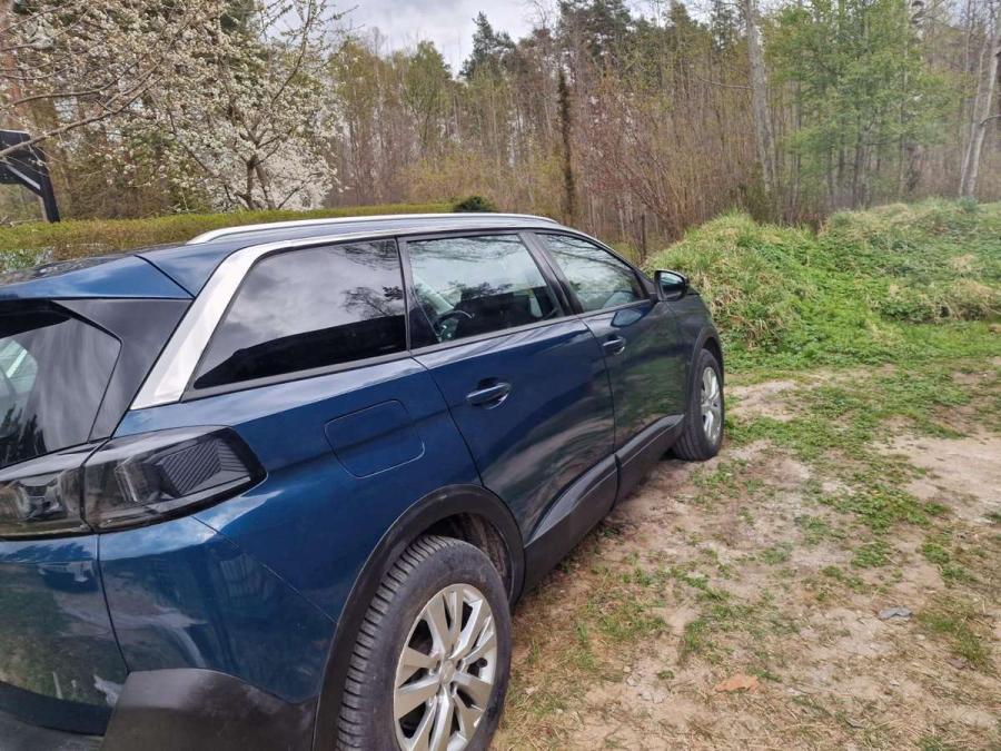 Zils Peugeot 5008 2022 Kauņa, ar dzinēja tilpumu 1.20 L un nobraukumu 76 tūkst. km par 11990 €, foto 4 vietnē AUTOMOTO.COM.LV