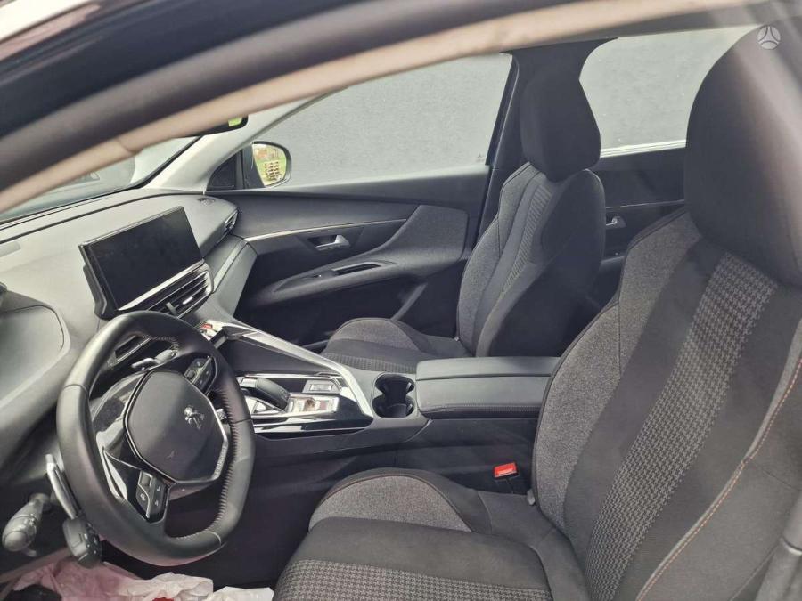 Zils Peugeot 5008 2022 Kauņa, ar dzinēja tilpumu 1.20 L un nobraukumu 76 tūkst. km par 11990 €, foto 6 vietnē AUTOMOTO.COM.LV