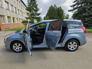 Zils Peugeot 5008 2009 Jēkabpils, ar dzinēja tilpumu 2.00 L un nobraukumu 191 tūkst. km par 4890 €, foto 14 vietnē AUTOMOTO.COM.LV