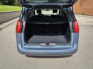 Zils Peugeot 5008 2009 Jēkabpils, ar dzinēja tilpumu 2.00 L un nobraukumu 191 tūkst. km par 4890 €, foto 15 vietnē AUTOMOTO.COM.LV