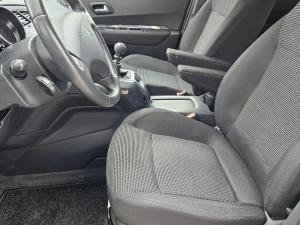 Zils Peugeot 5008 2009 Jēkabpils, ar dzinēja tilpumu 2.00 L un nobraukumu 191 tūkst. km par 4890 €, foto 17 vietnē AUTOMOTO.COM.LV