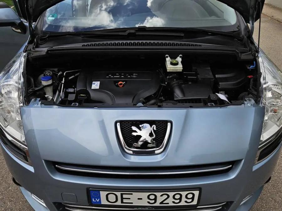 Zils Peugeot 5008 2009 Jēkabpils, ar dzinēja tilpumu 2.00 L un nobraukumu 191 tūkst. km par 4890 €, foto 24 vietnē AUTOMOTO.COM.LV