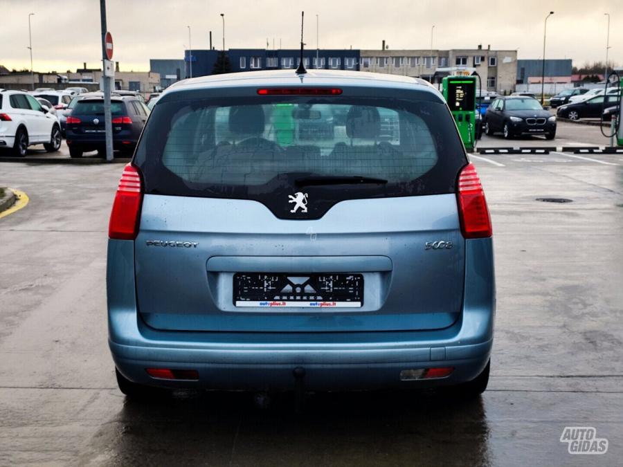 Zils Peugeot 5008 2010 Šauļi, ar dzinēja tilpumu 1.60 L un nobraukumu 0 tūkst. km par 3300 €, foto 6 vietnē AUTOMOTO.COM.LV