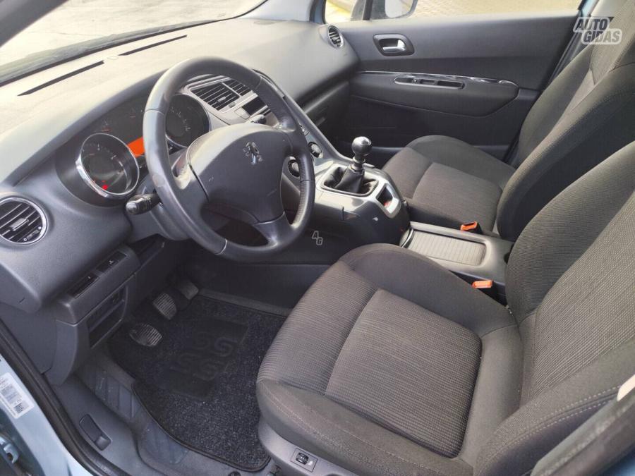 Zils Peugeot 5008 2010 Šauļi, ar dzinēja tilpumu 1.60 L un nobraukumu 0 tūkst. km par 3300 €, foto 12 vietnē AUTOMOTO.COM.LV