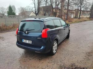 Zils Peugeot 5008 2010 Mažeikiai, ar dzinēja tilpumu 2.00 L un nobraukumu 319 tūkst. km par 3200 €, foto  vietnē AUTOMOTO.COM.LV
